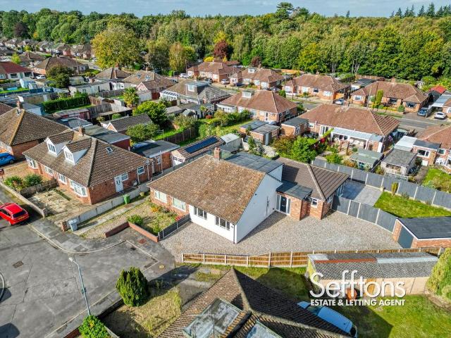 4 bedroom semi detached bungalow for sale