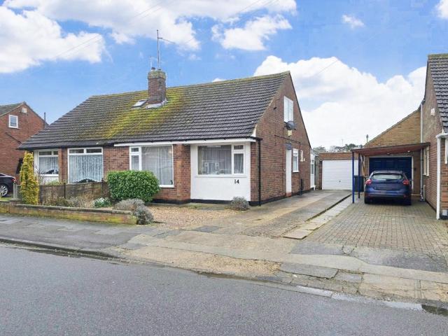 4 bedroom semi detached bungalow for sale