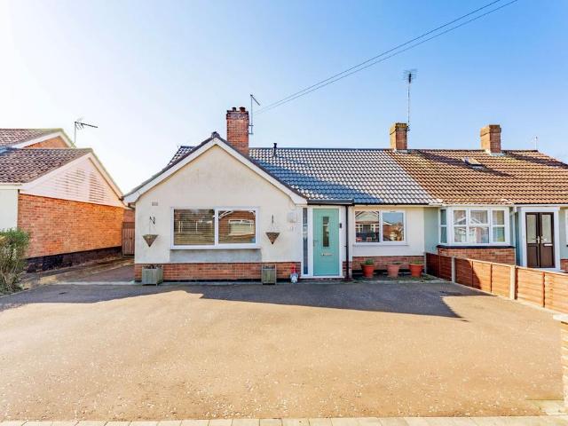 4 bedroom semi detached bungalow for sale