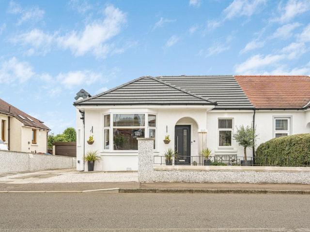 4 bedroom semi detached bungalow for sale