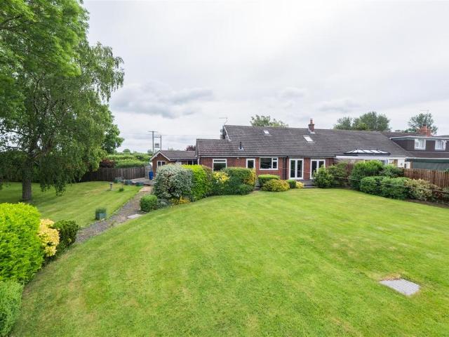 4 bedroom semi detached bungalow for sale