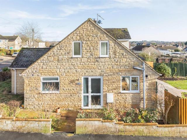 4 bedroom semi detached bungalow for sale