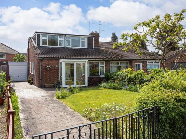 4 bedroom semi detached house for sale