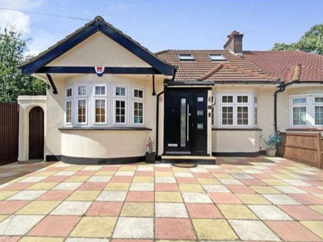 4 bedroom semi detached bungalow for sale