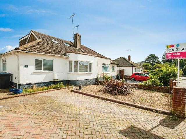 4 bedroom semi detached bungalow for sale