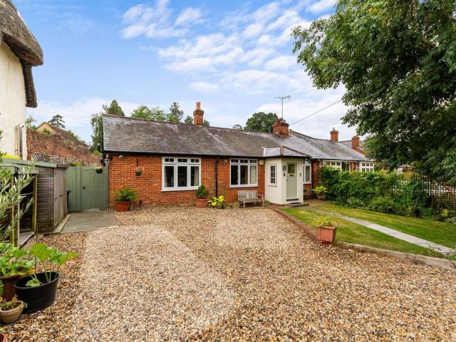 4 bedroom semi detached bungalow for sale