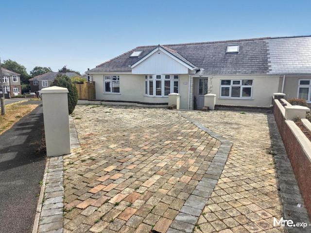 4 bedroom semi detached bungalow for sale