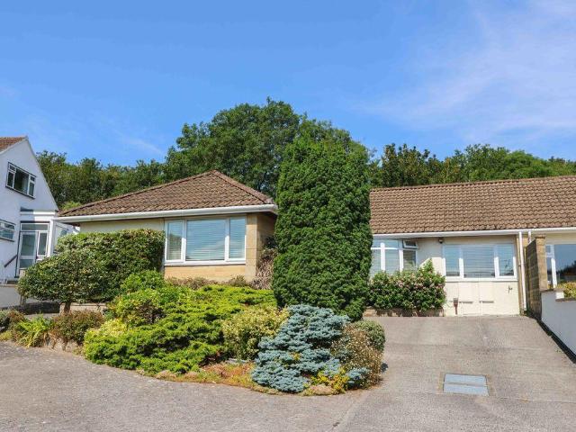 4 bedroom semi detached bungalow for sale