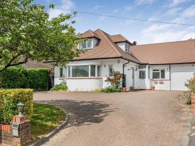 4 bedroom semi detached bungalow for sale