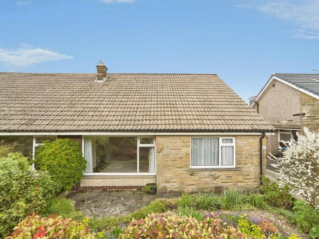 4 bedroom semi detached bungalow for sale