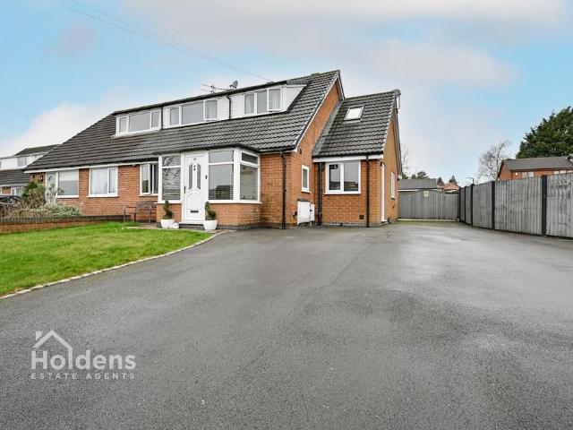 4 bedroom semi detached bungalow for sale