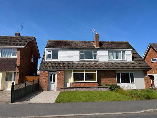 4 bedroom semi detached bungalow for sale