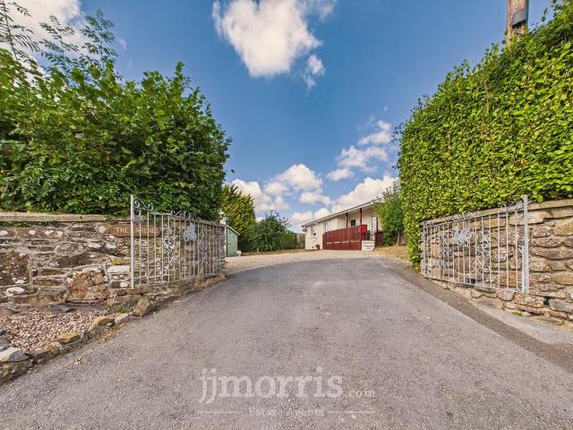 4 bedroom semi detached bungalow for sale