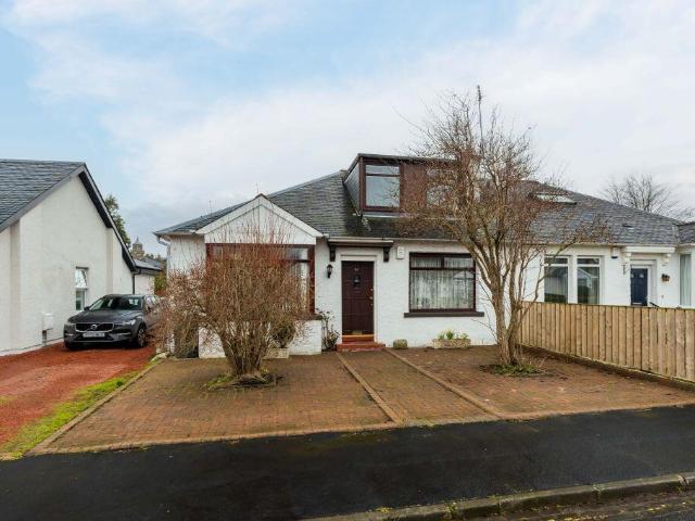 4 bedroom semi detached bungalow for sale in 41 Orchard Bank, Edinburgh, EH4 2DS, EH4