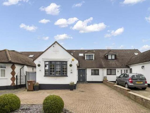 4 Bedroom Semi detached Bungalow For Sale In Brookmans Park