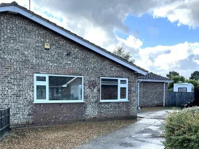 4 Bedroom Semi detached Bungalow For Sale In Dersingham