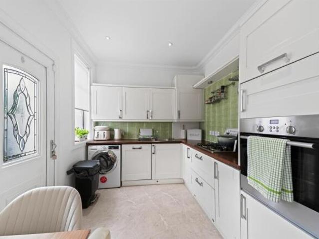 4 bedroom semi detached bungalow for sale in Kings Park Avenue, Rutherglen, Glasgow, G73