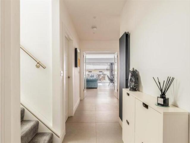 4 bedroom semi detached bungalow for sale in Mill Rise, Brighton, BN1