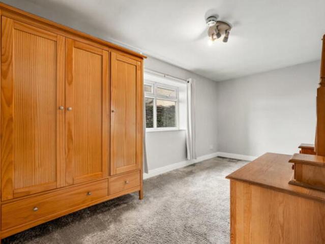 4 bedroom semi detached bungalow for sale in Moorside Fold, Mountain, Queensbury, BD13