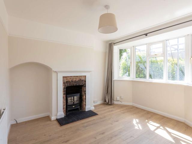 4 bedroom Semi detached for rent in Long Lane, Littlemore, OX4