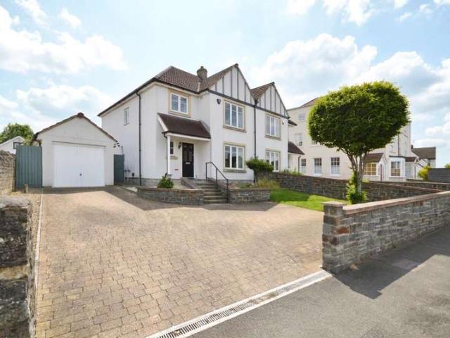 4 Bedroom Semi Detached House