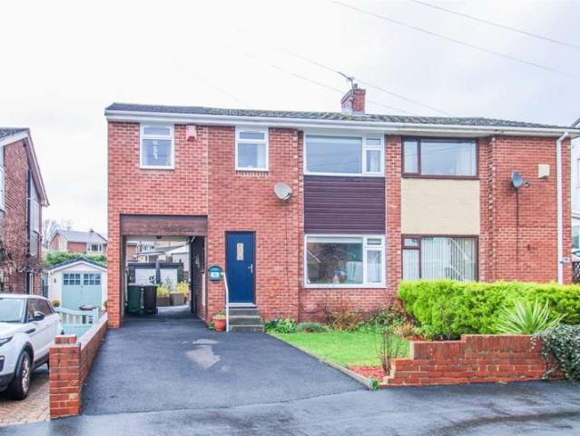 4 Bedroom Semi Detached House