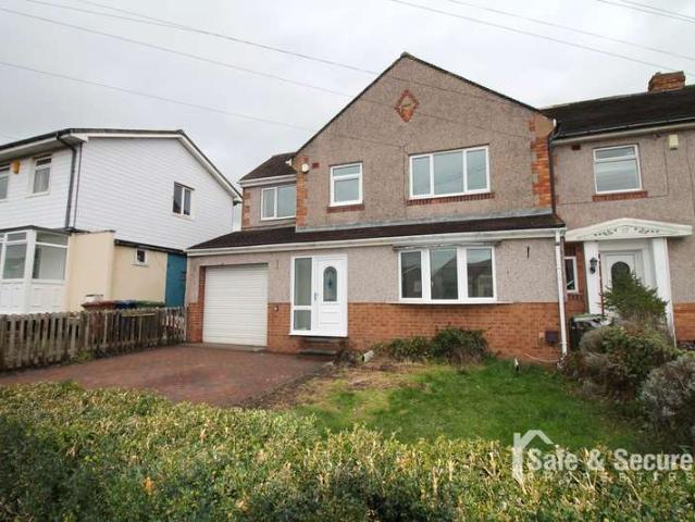 4 Bedroom Semi Detached House
