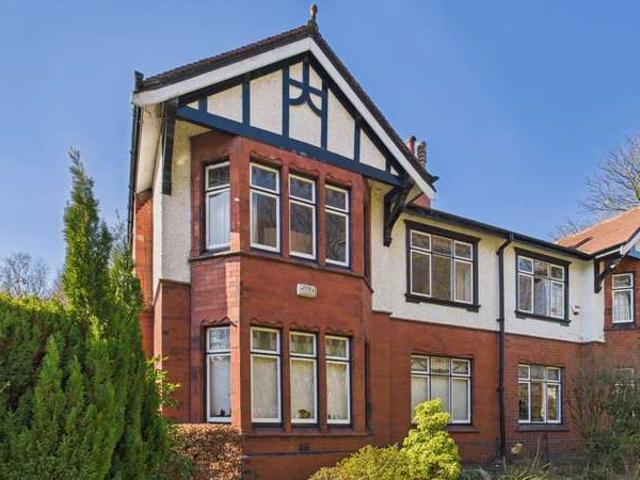 4 Bedroom Semi Detached House
