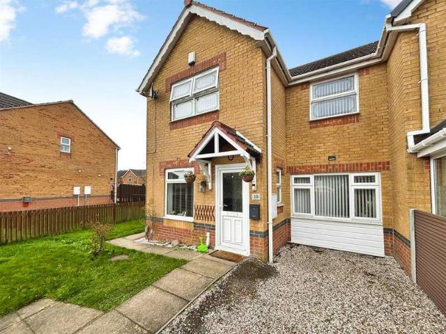 4 Bedroom Semi Detached House