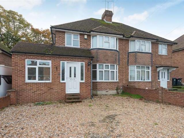4 Bedroom Semi Detached House