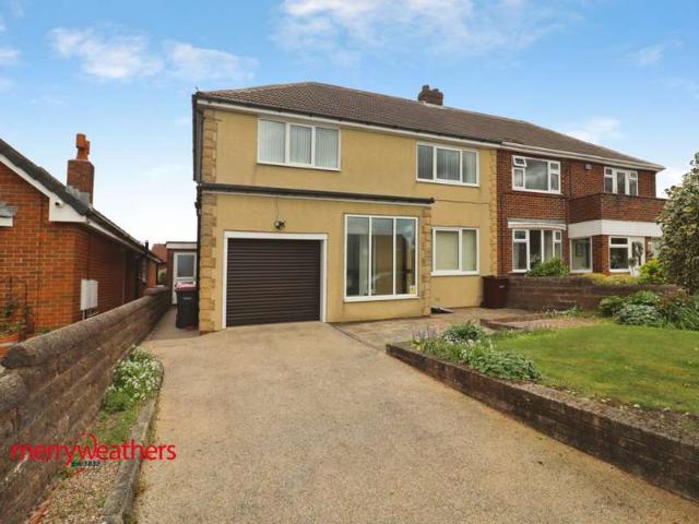 4 Bedroom Semi Detached House