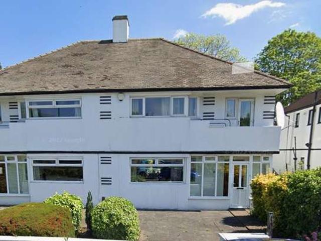 4 Bedroom Semi Detached House