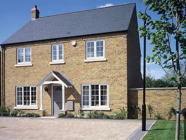4 Bedroom Semi Detached House
