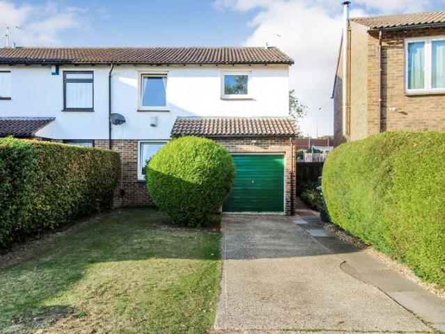 4 Bedroom Semi Detached House