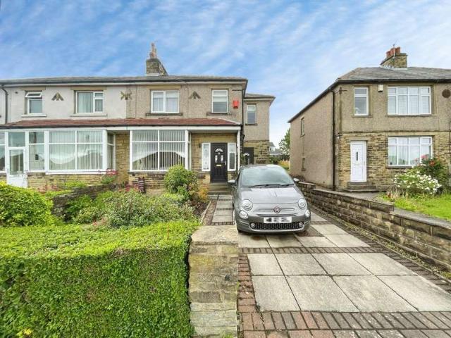 4 Bedroom Semi Detached House