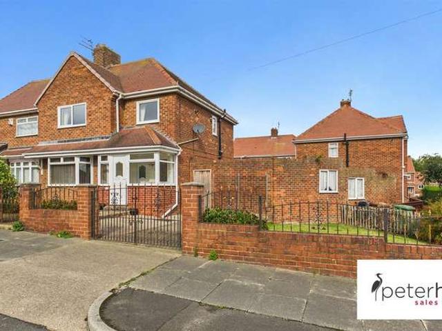 4 Bedroom Semi Detached House