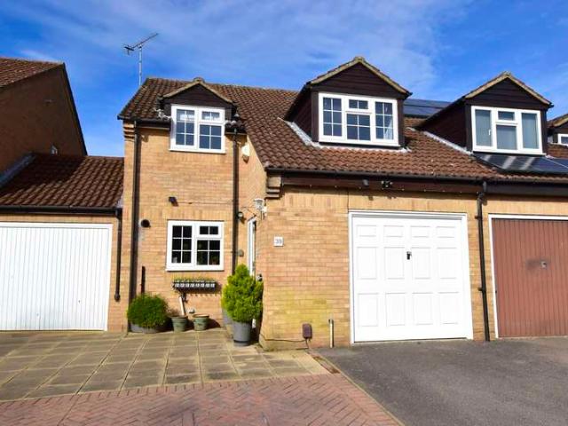 4 Bedroom Semi Detached House