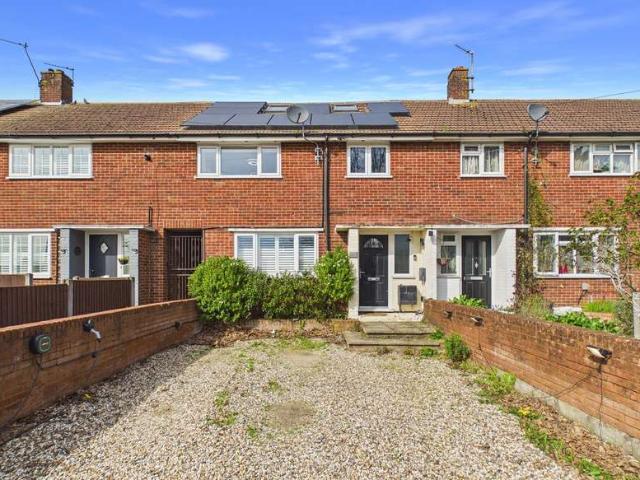 4 Bedroom Semi Detached House