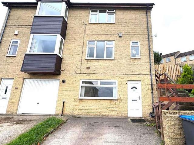 4 Bedroom Semi Detached House