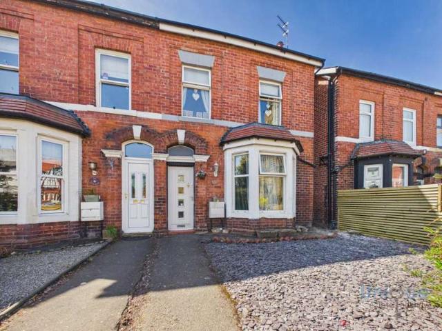 4 Bedroom Semi Detached House