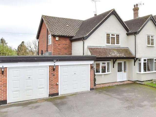 4 Bedroom Detached House