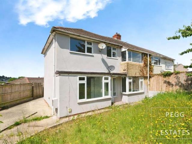 4 Bedroom Semi Detached House