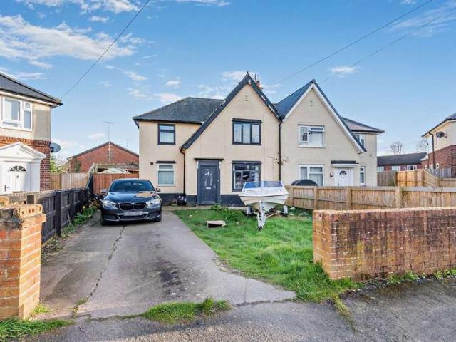 4 Bedroom Semi Detached House