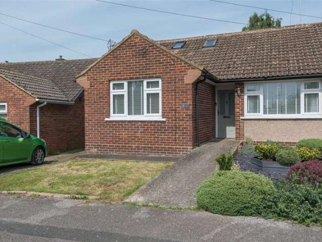 4 Bedroom Semi Detached House