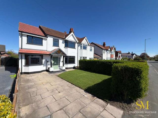 4 Bedroom Semi Detached House