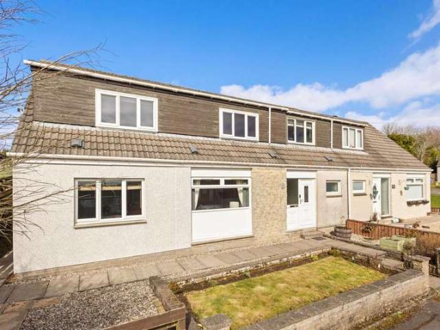 4 Bedroom Semi Detached House