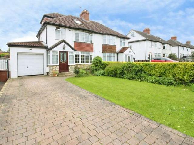 4 Bedroom Semi Detached House