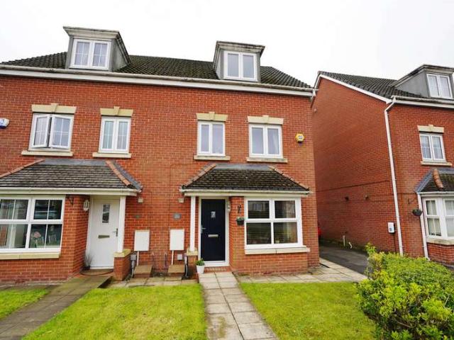 4 Bedroom Semi Detached House