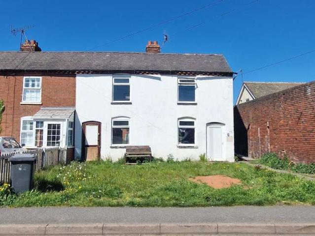 4 Bedroom Semi Detached House