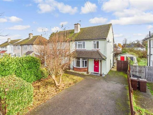 4 Bedroom Semi Detached House